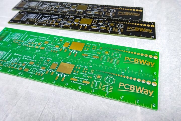 PCBWayのギフトショップで注文していた基板定規(PCB Ruler)が届きました！基板発注の際にレジストの色味確認で使おうと考えています ...